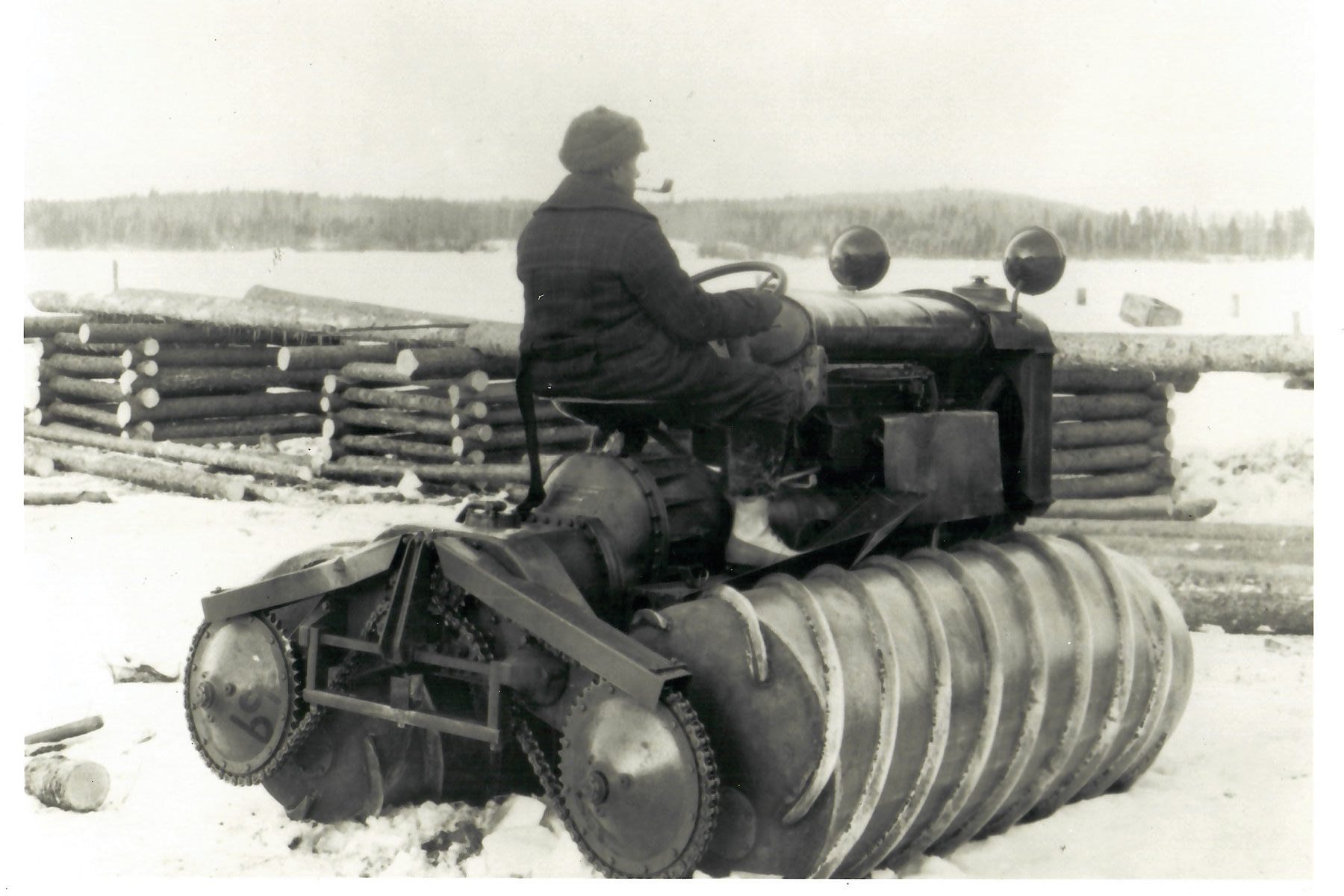 Mukluks and Mittens: Early Snow Vehicles - Farm Collector